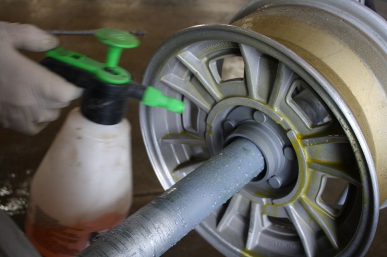 Aluminum / Magnesium Wheel Restoration | Bella Classics by Steve Kouracos